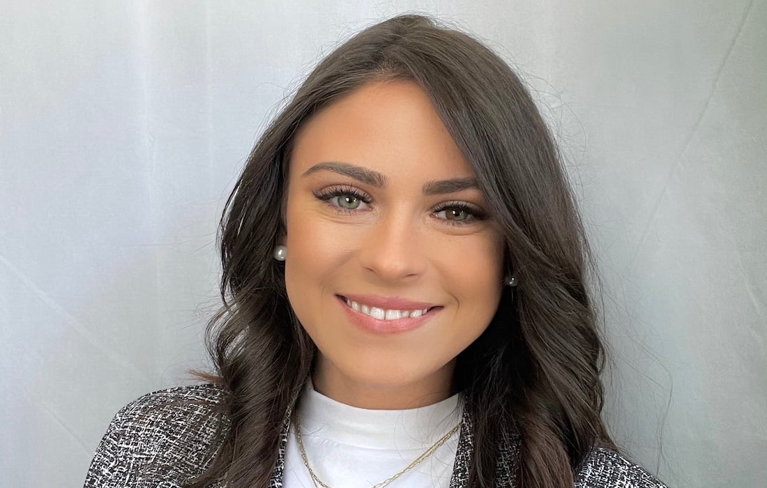 Rising Star in Staffing: Claire Greer Achieves 100% Customer Satisfaction